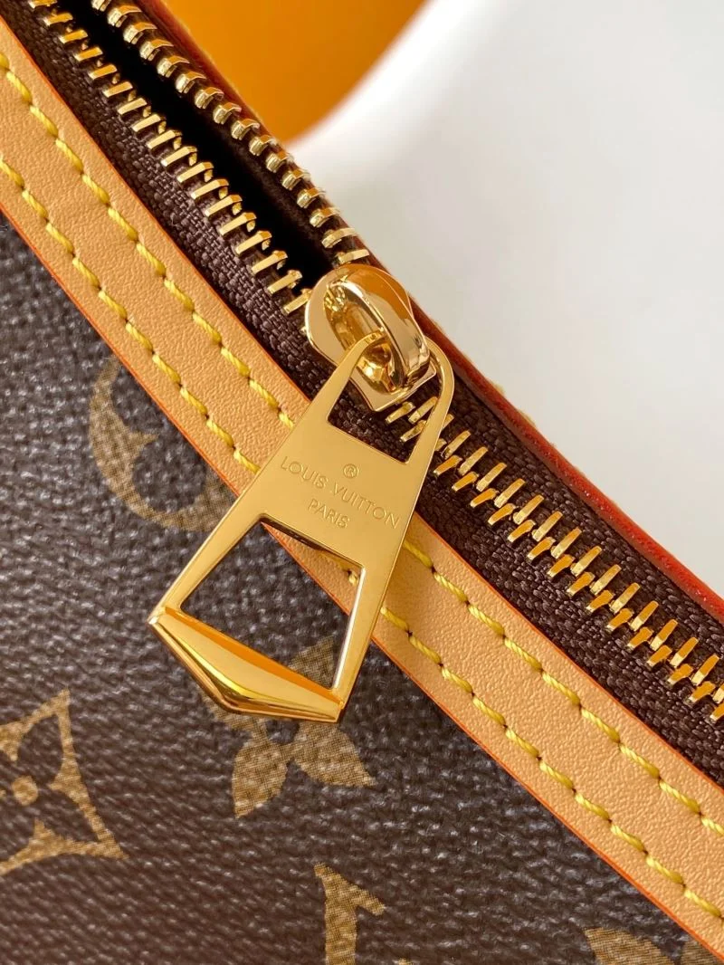 Reasonably priced Louis Vuitton Hobo Bags