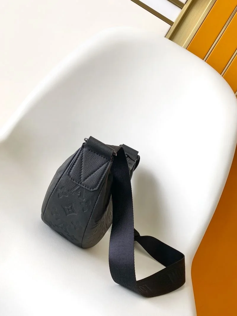 Top mirror Louis Vuitton Hobo Bags