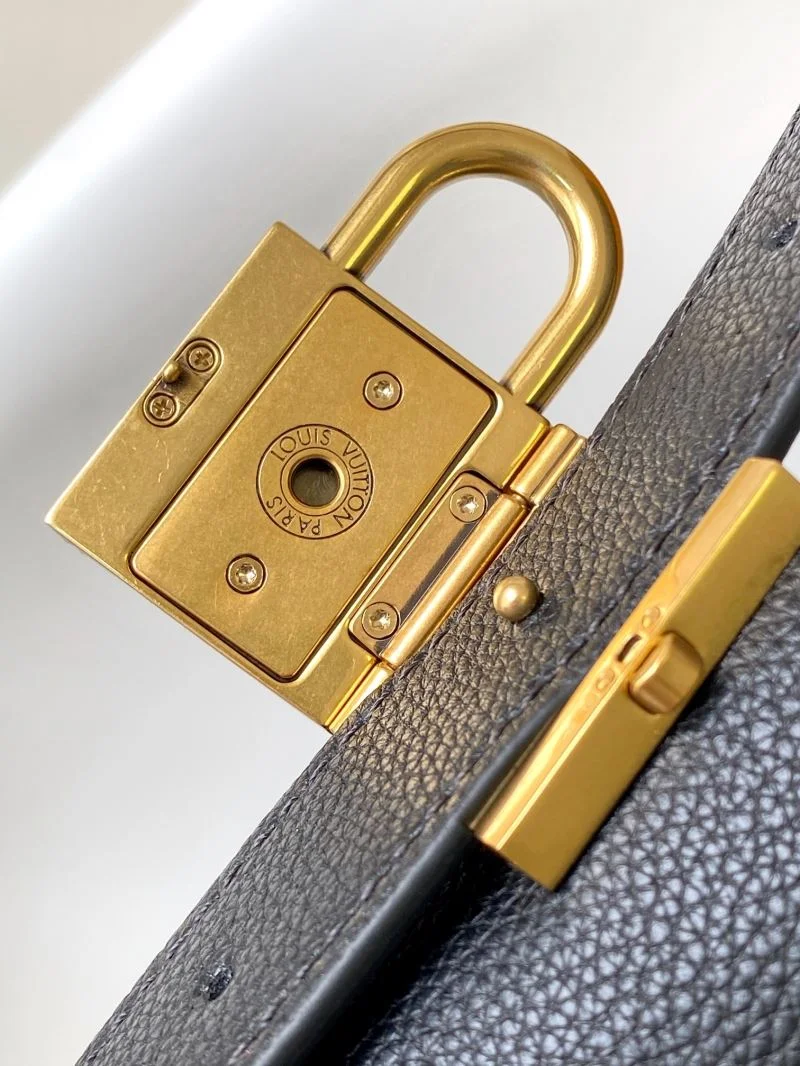 High fidelity Louis Vuitton Hobo Bags