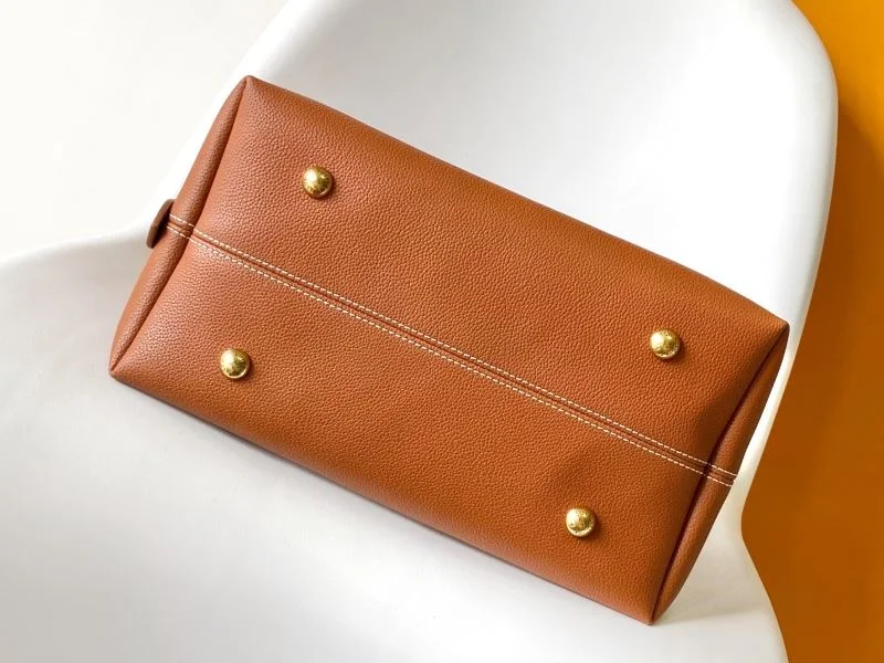 Authentic Louis Vuitton Hobo Bags