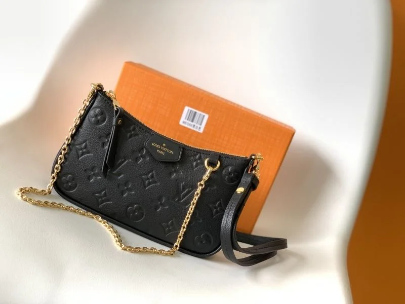 Louis Vuitton Hobo Bags