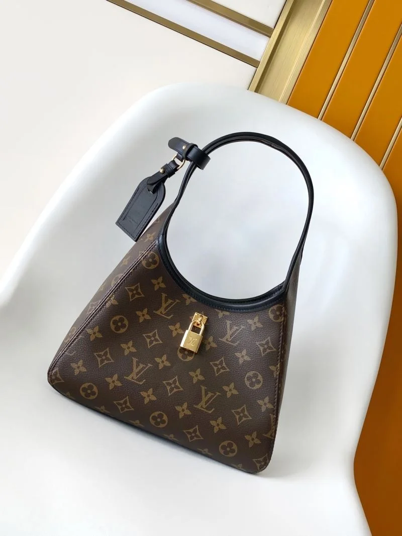 Louis Vuitton Hobo Bags