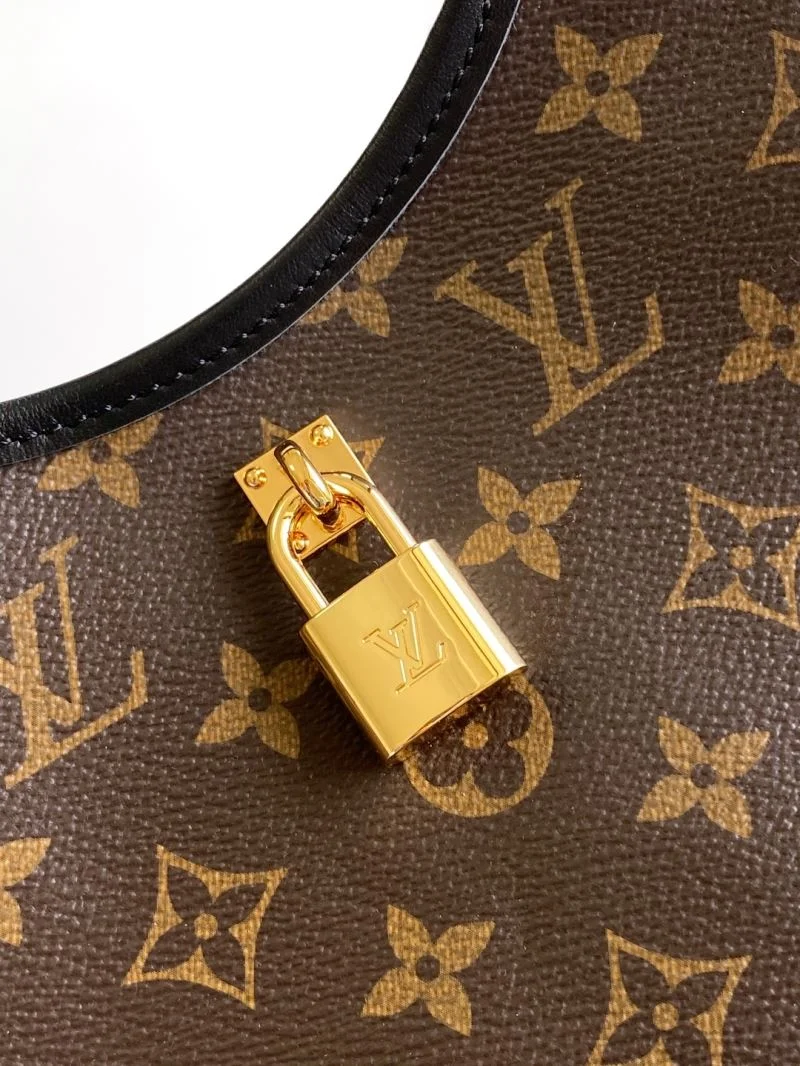 Exact replica Louis Vuitton Hobo Bags