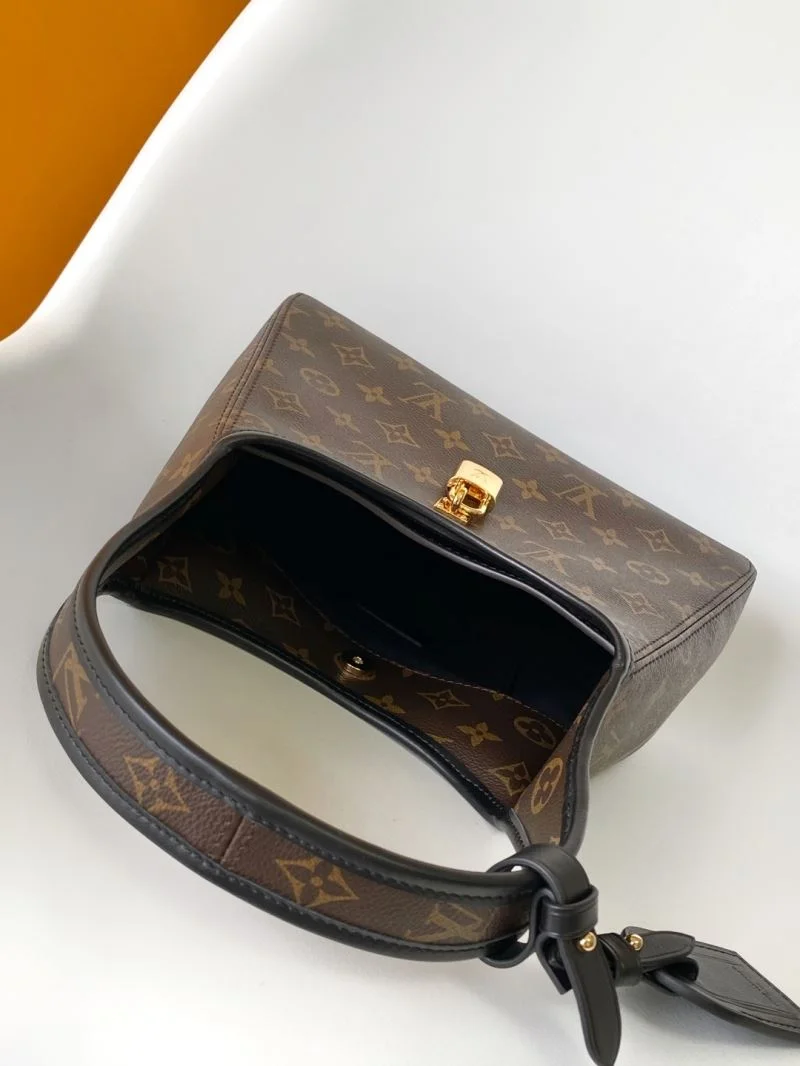 Exact replica Louis Vuitton Hobo Bags