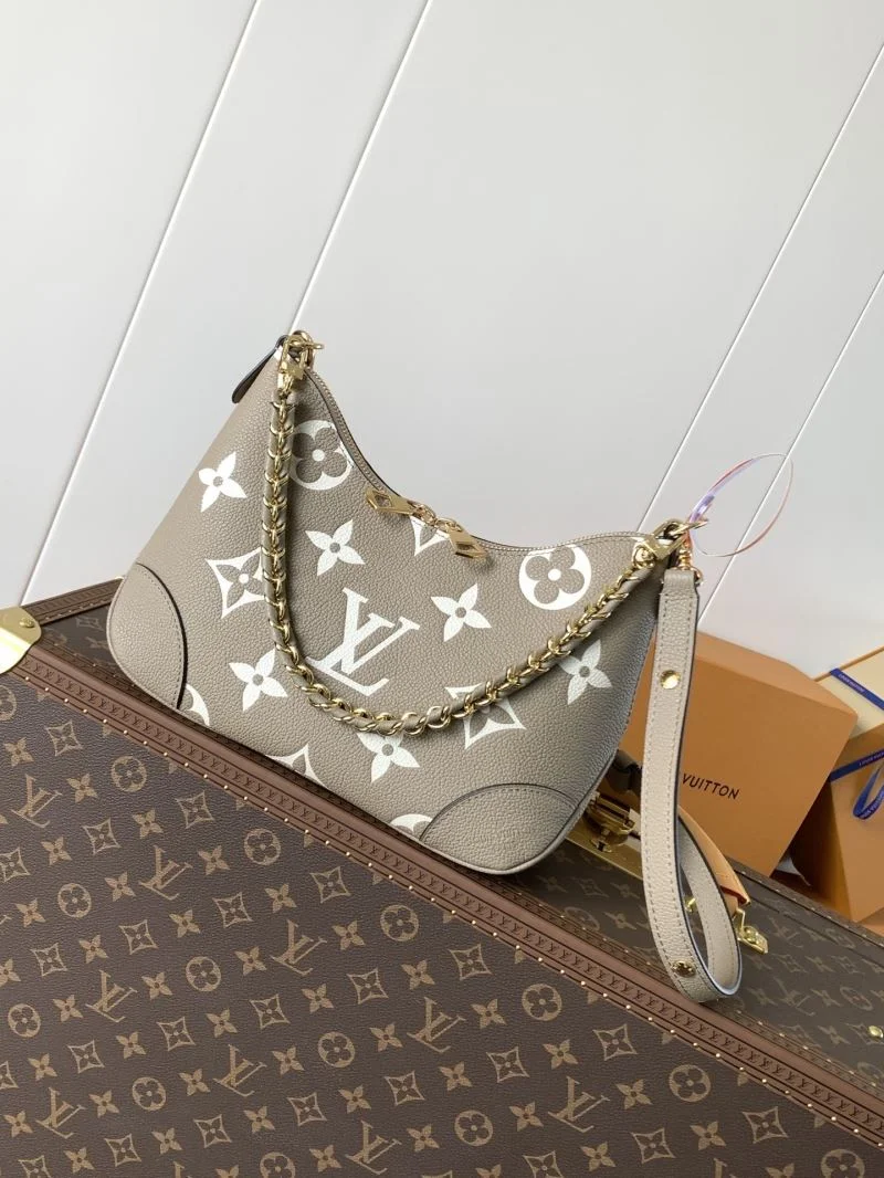 Louis Vuitton Hobo Bags
