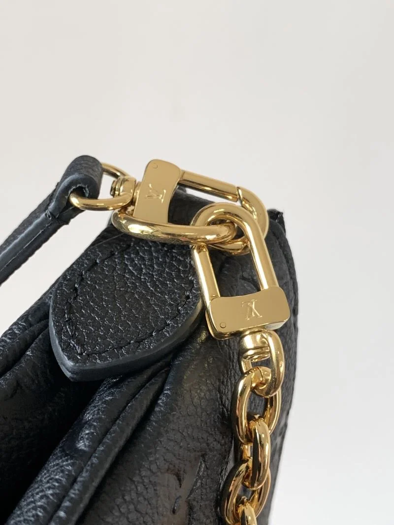 High fidelity Louis Vuitton Hobo Bags