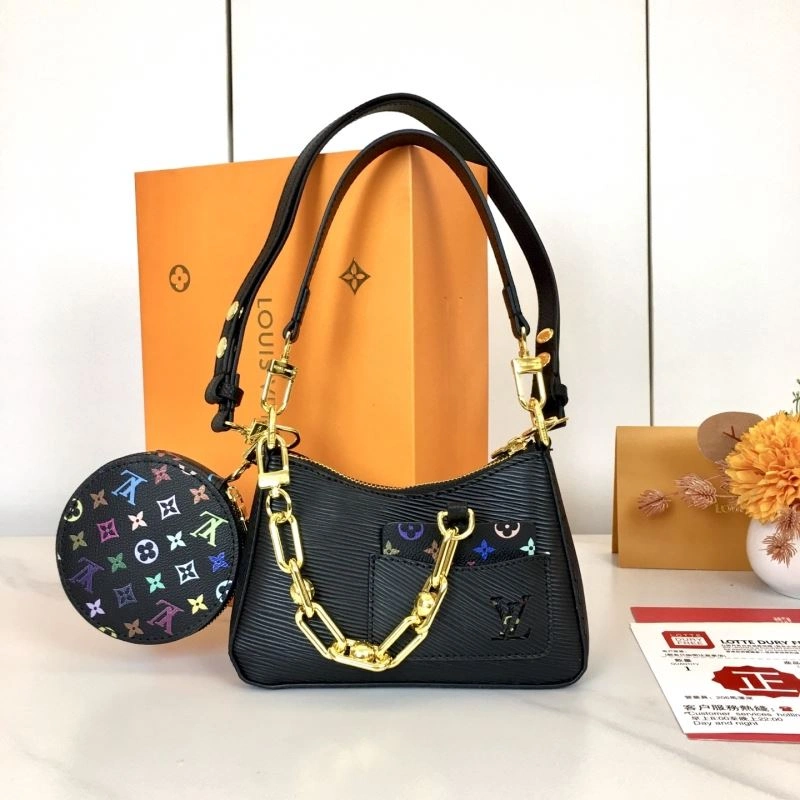 Louis Vuitton Hobo Bags