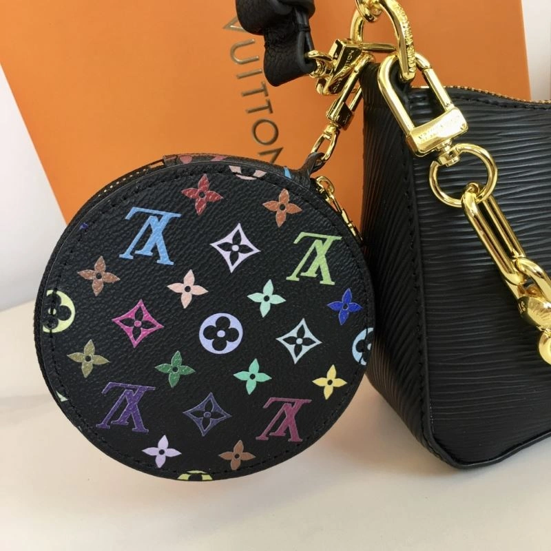Top match Louis Vuitton Hobo Bags
