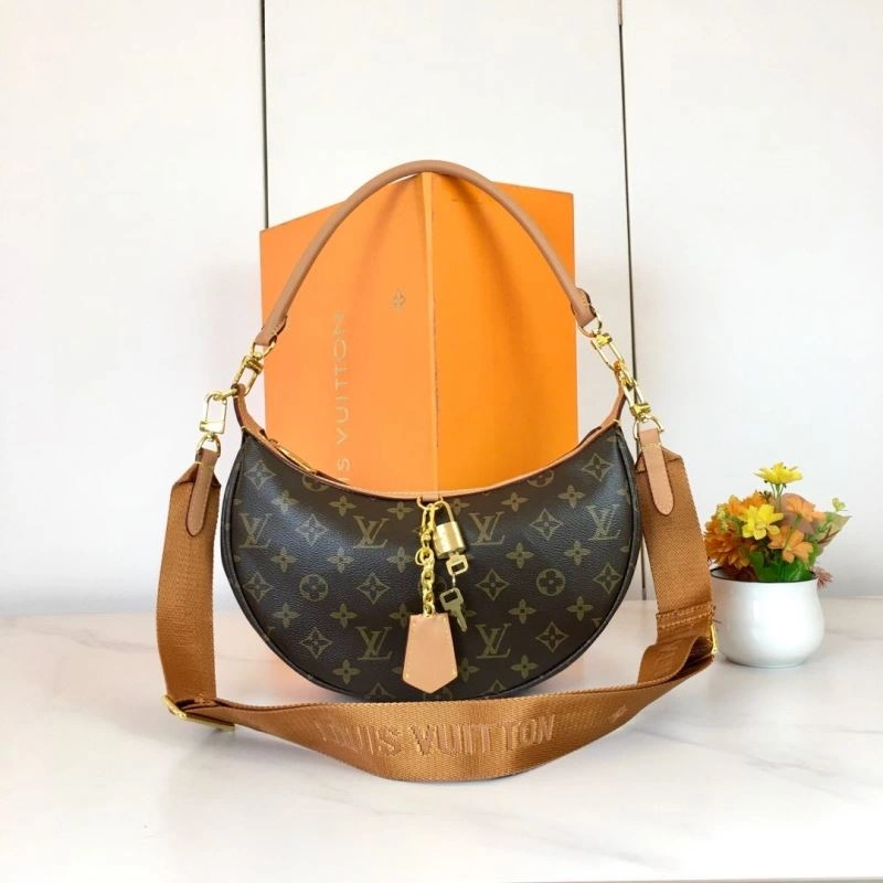 Louis Vuitton Hobo Bags