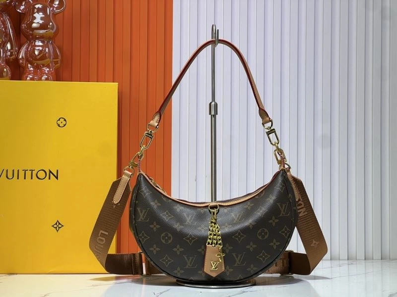 Louis Vuitton Hobo Bags