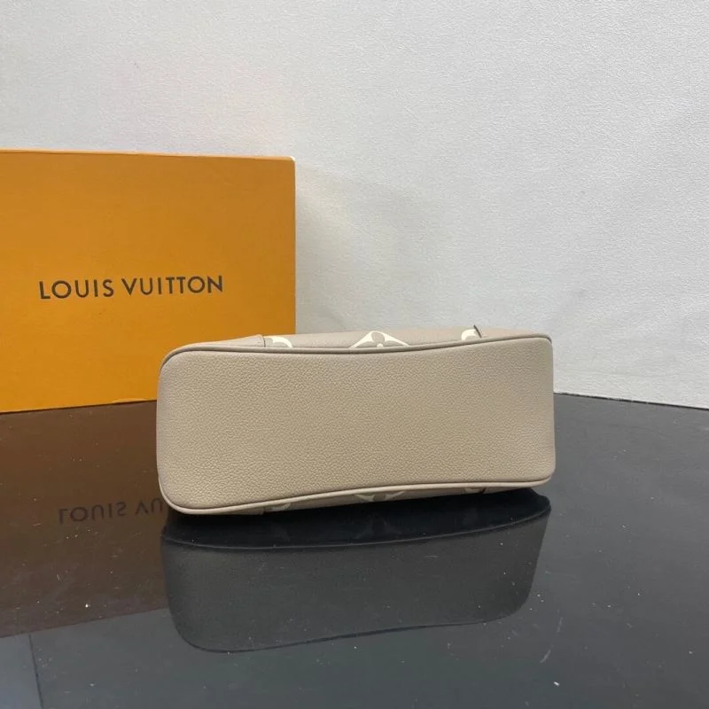 1:1 copy Louis Vuitton Hobo Bags