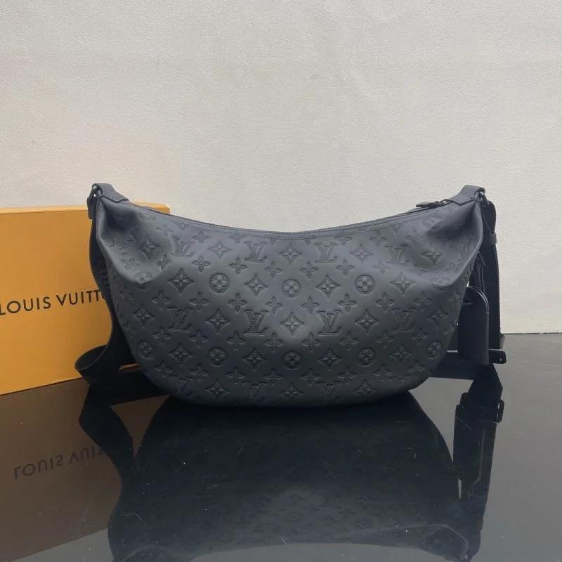 Accurate model Louis Vuitton Hobo Bags