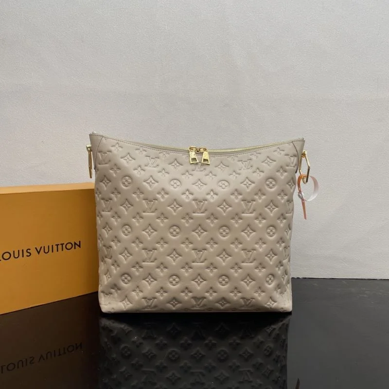 Accurate model Louis Vuitton Hobo Bags