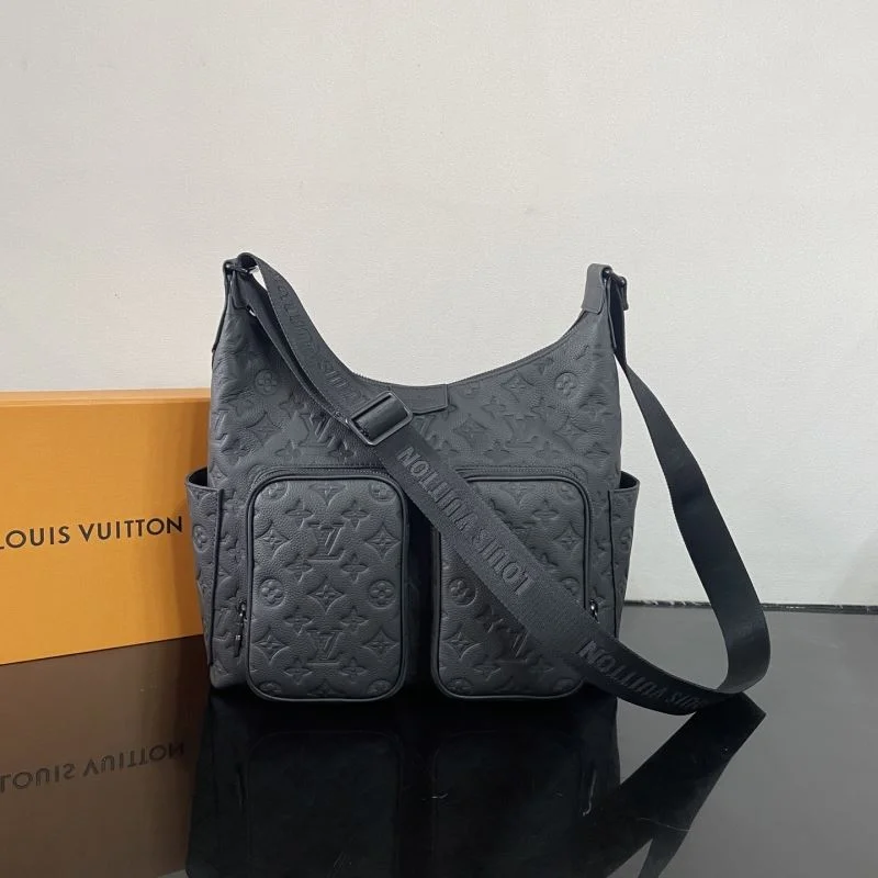 Louis Vuitton Hobo Bags