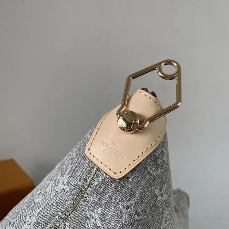 Mirror quality Louis Vuitton Hobo Bags