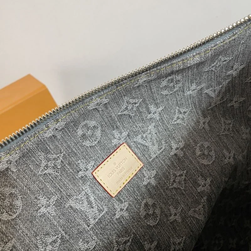 Mirror quality Louis Vuitton Hobo Bags