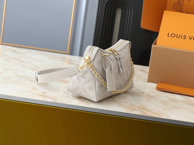 Top mirror Louis Vuitton Hobo Bags