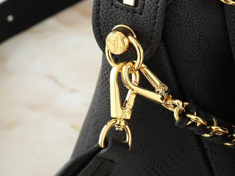 High fidelity Louis Vuitton Hobo Bags