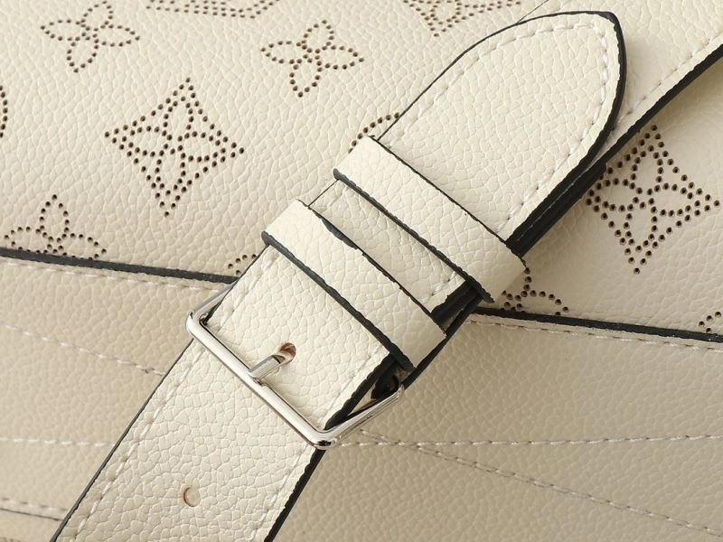 Official Louis Vuitton Hobo Bags