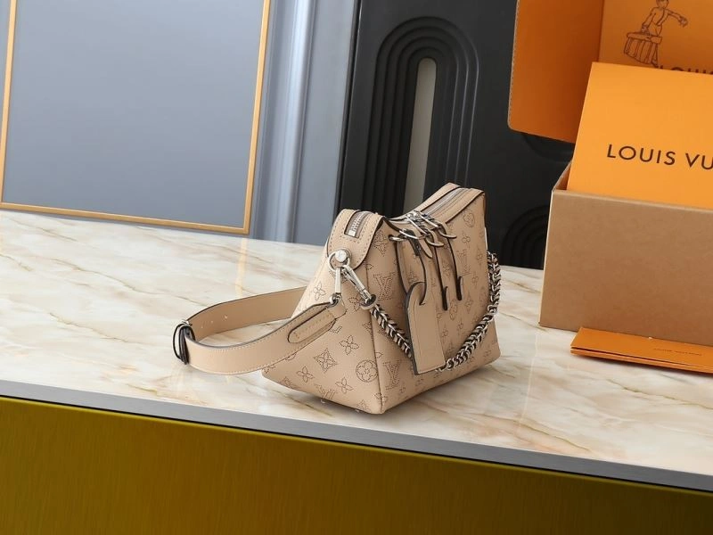 Perfect replica Louis Vuitton Hobo Bags