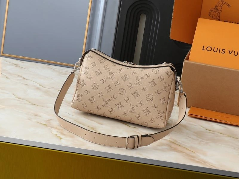 Perfect replica Louis Vuitton Hobo Bags
