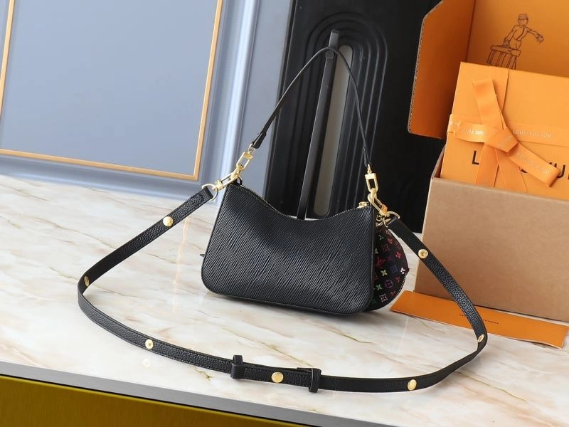 Official Louis Vuitton Hobo Bags