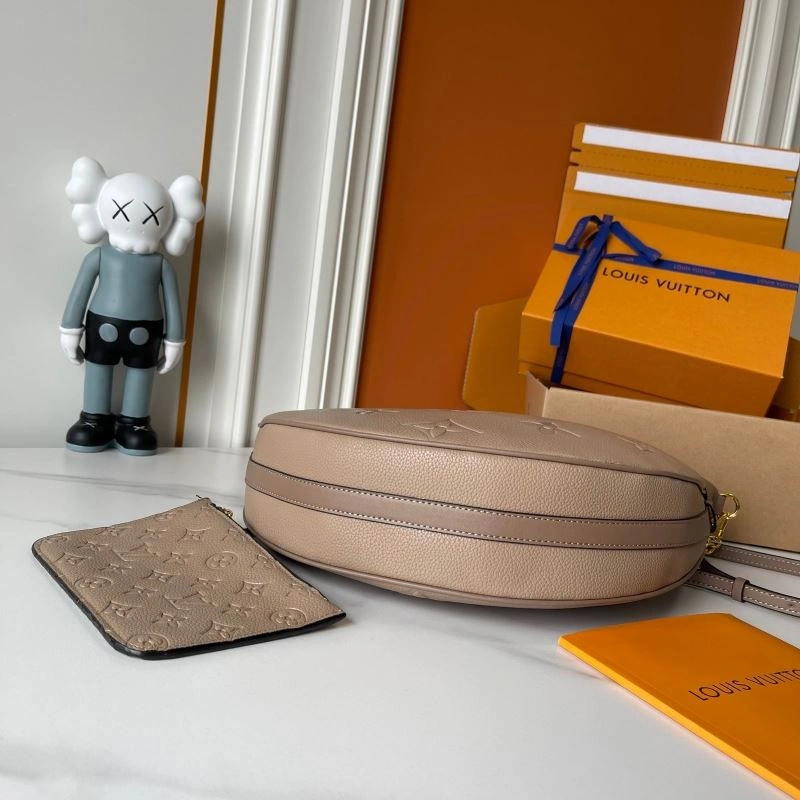 Brand-authenticated Louis Vuitton Hobo Bags