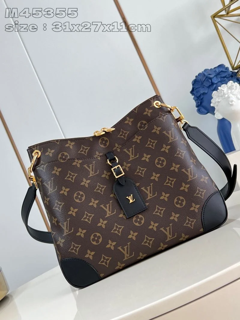 Louis Vuitton Hobo Bags