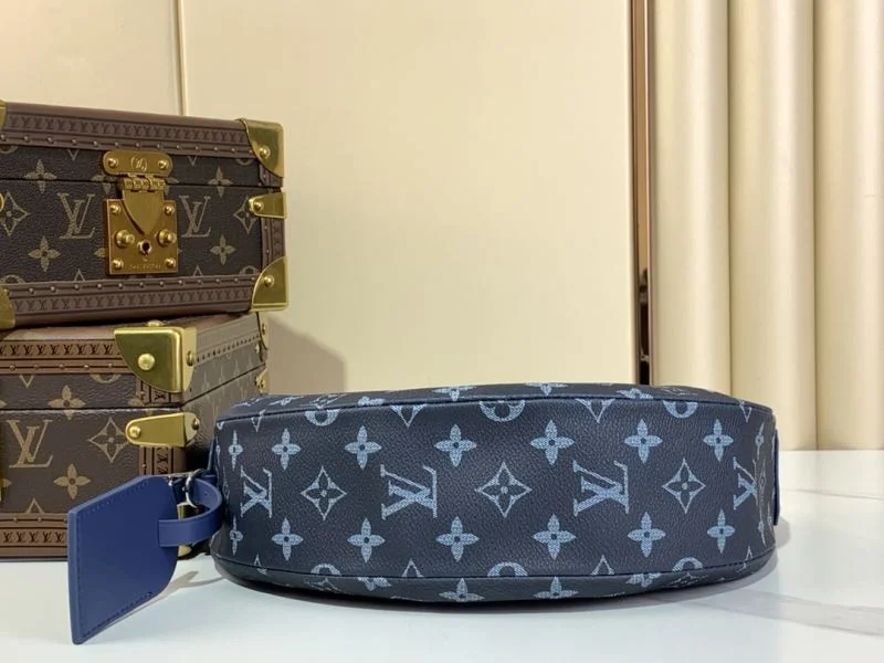 Value-priced Louis Vuitton Hobo Bags