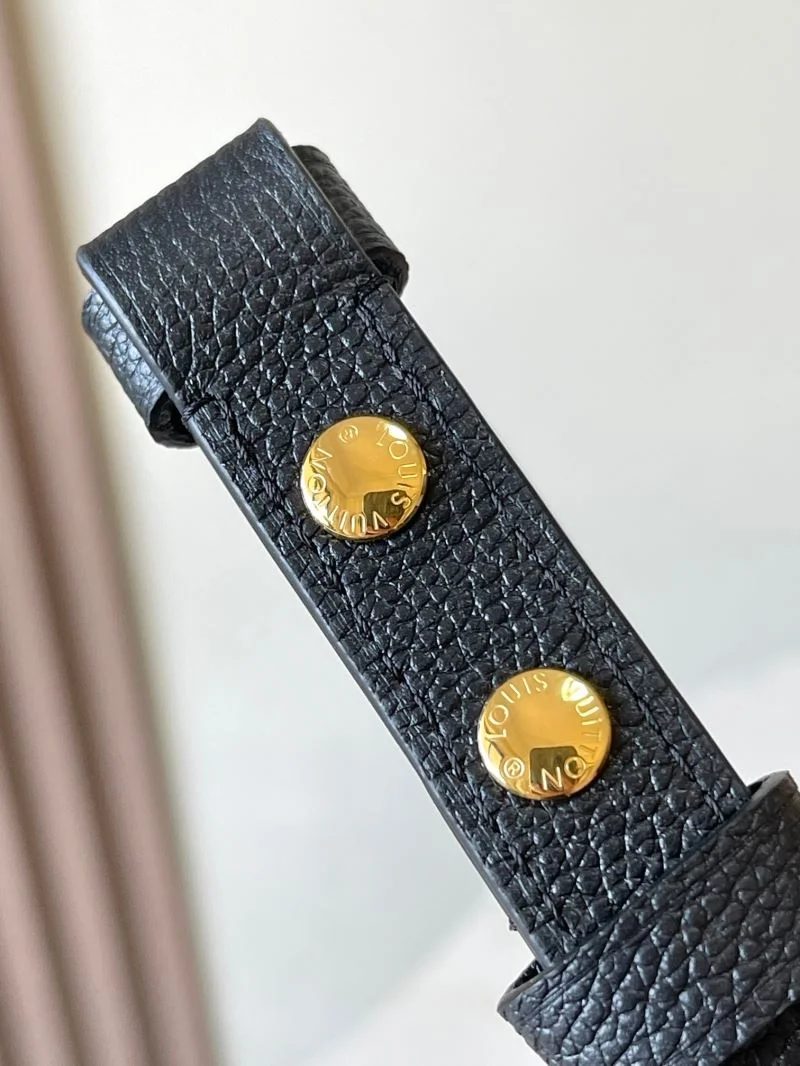 Discounted Louis Vuitton Hobo Bags