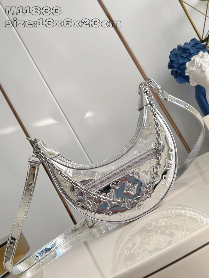 Louis Vuitton Hobo Bags