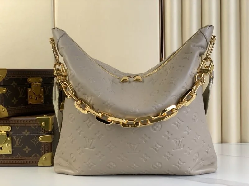 Louis Vuitton Hobo Bags
