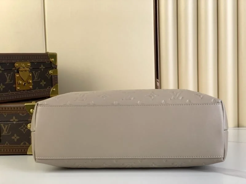 High accuracy Louis Vuitton Hobo Bags