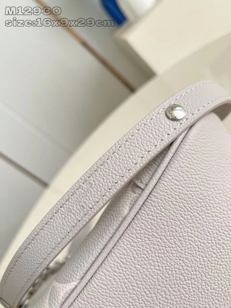 High accuracy Louis Vuitton Hobo Bags