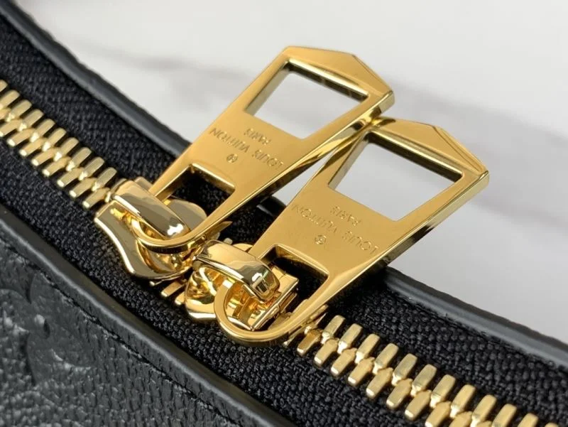 Indistinguishable Louis Vuitton Hobo Bags