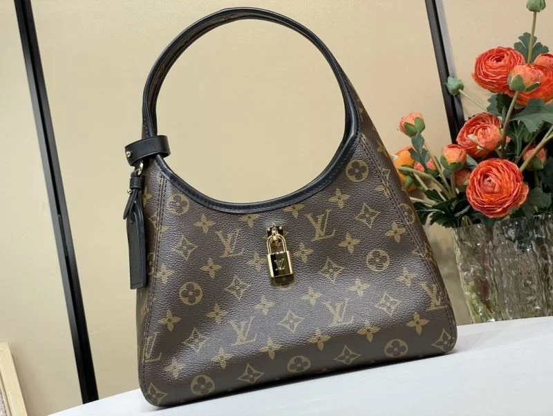 Louis Vuitton Hobo Bags