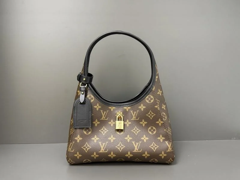 Louis Vuitton Hobo Bags
