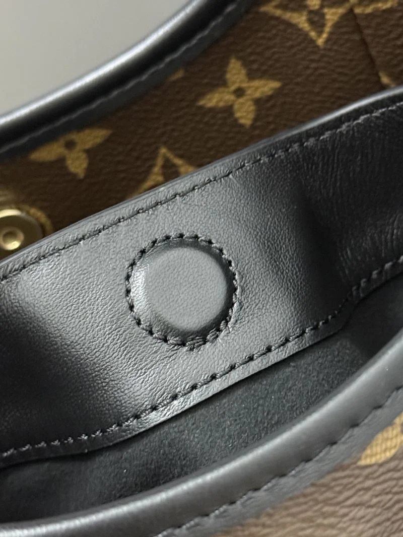 Cut-rate Louis Vuitton Hobo Bags