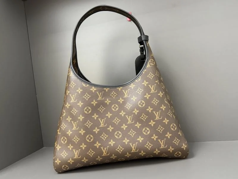 Official Louis Vuitton Hobo Bags