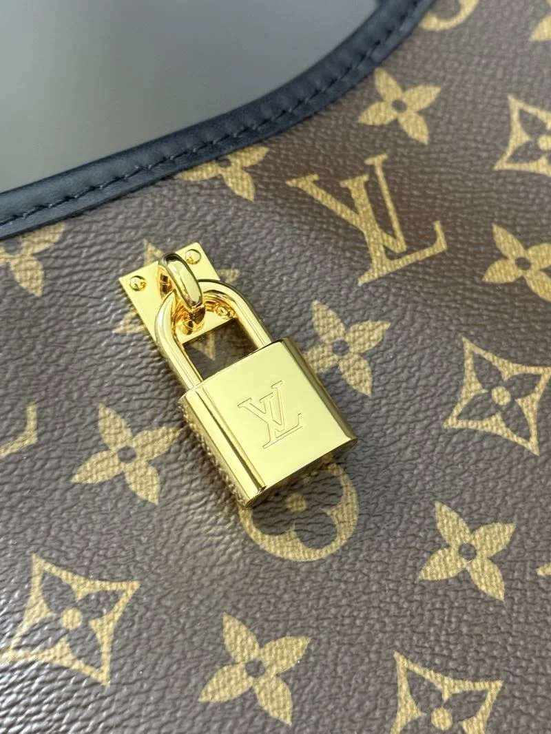 Official Louis Vuitton Hobo Bags