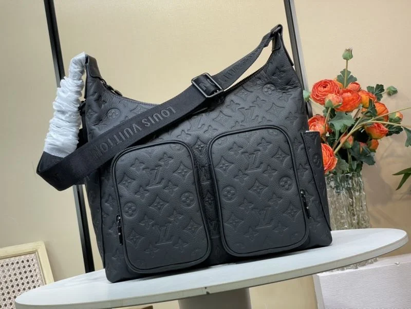 Louis Vuitton Hobo Bags