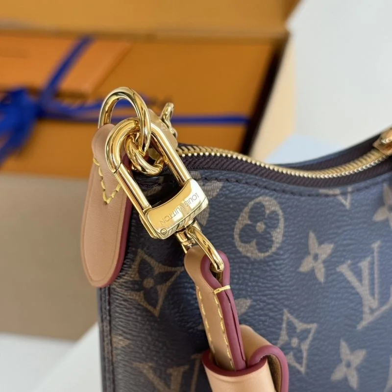 Cut-rate Louis Vuitton Hobo Bags
