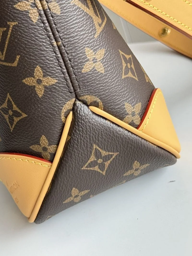 Low-cost Louis Vuitton Hobo Bags