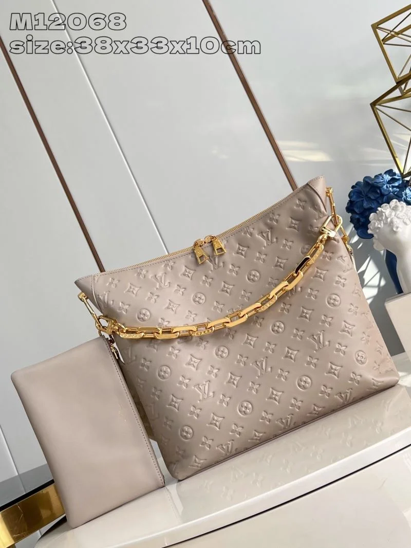 Louis Vuitton Hobo Bags