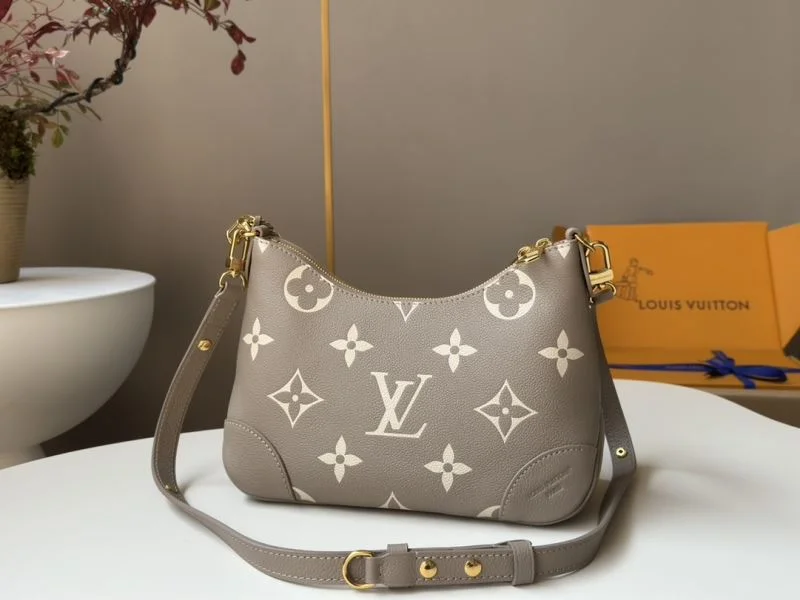 Louis Vuitton Hobo Bags
