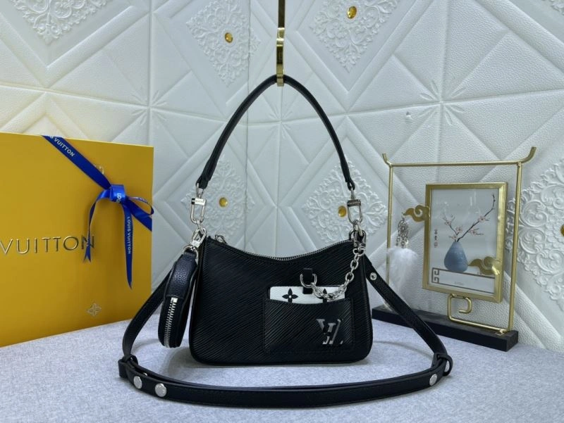 Louis Vuitton Hobo Bags