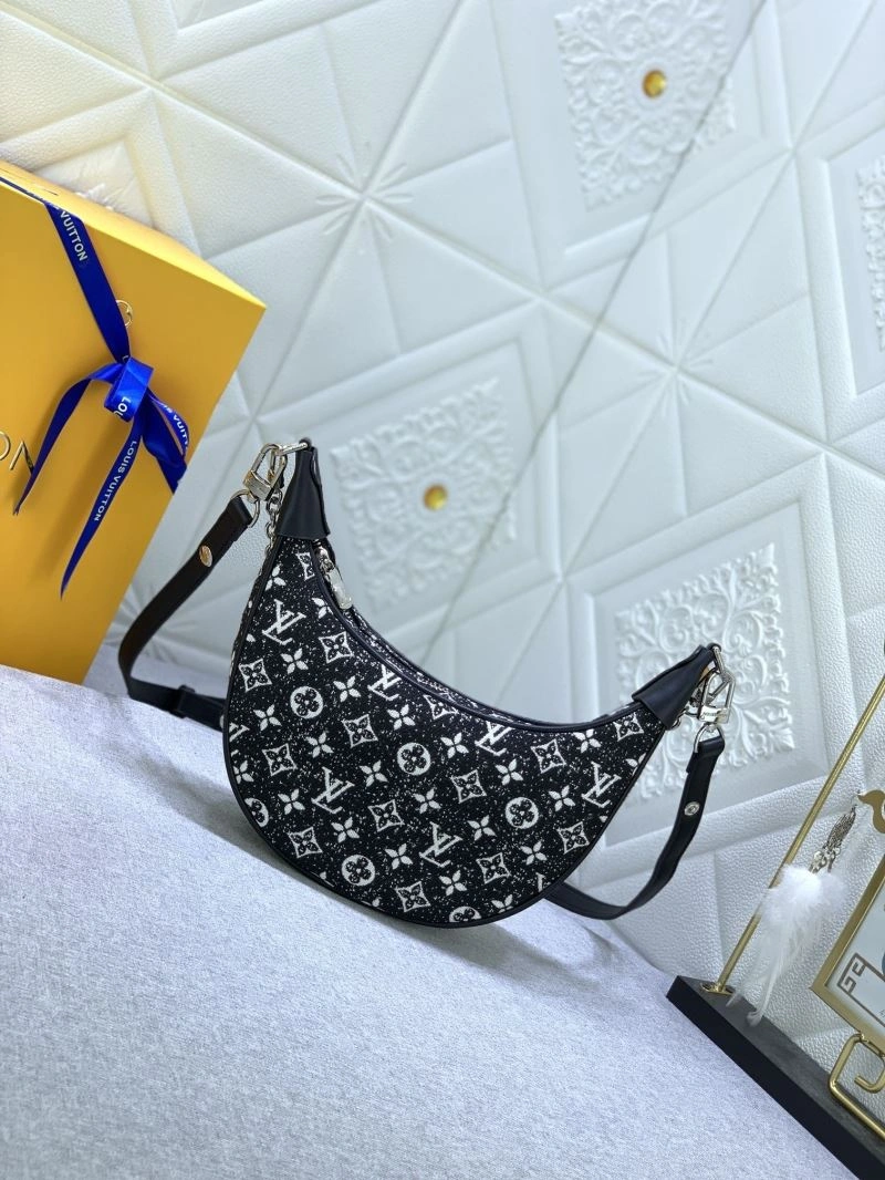 Top match Louis Vuitton Hobo Bags