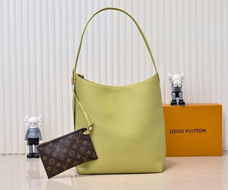 Louis Vuitton Hobo Bags