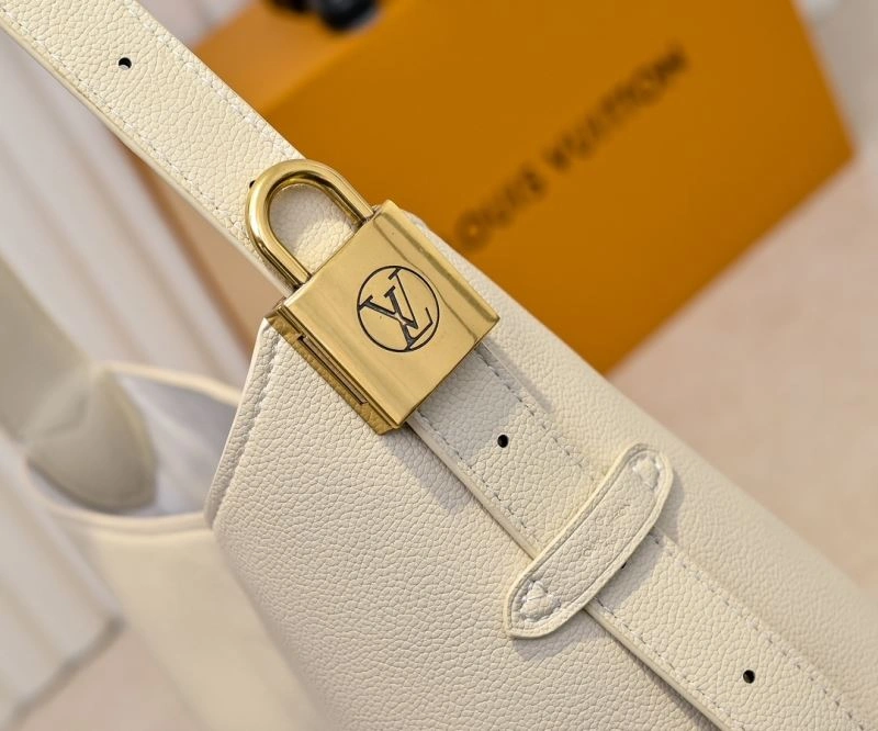 High accuracy Louis Vuitton Hobo Bags