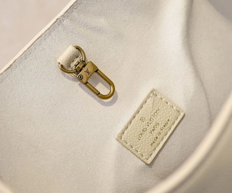 High accuracy Louis Vuitton Hobo Bags